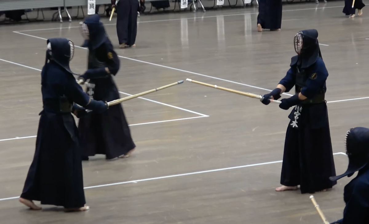 [SPOTLIGHT] - Watch INSIGHTFUL Video of Tokyo Police Kendo Team Warmin ...